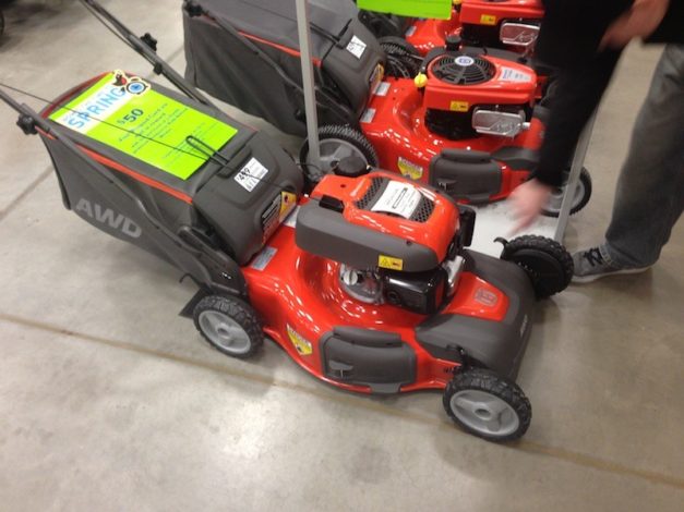 Husqvarna HU800AWD – All Wheel Drive Push Mower – Tools In Action ...