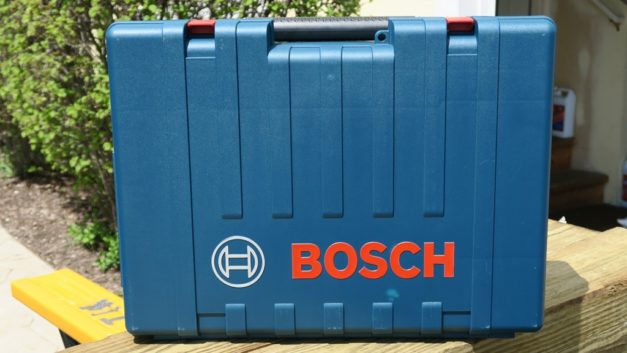 Bosch RH432VCQ – Concrete Everywhere is Crying – Tools In Action ...