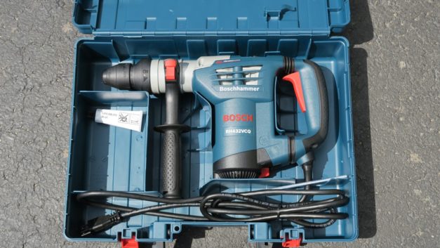 Bosch RH432VCQ – Concrete Everywhere is Crying – Tools In Action ...