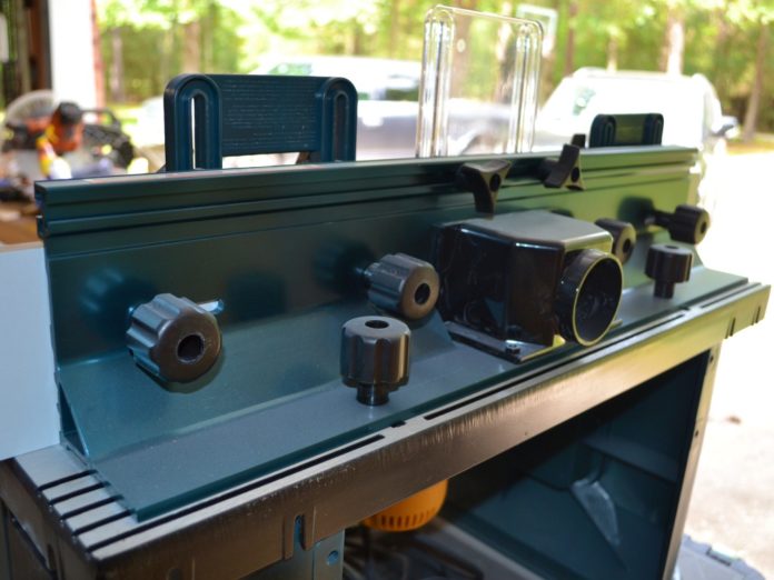 Bosch Bench Top Router Table Review – Tools In Action – Power Tool Reviews