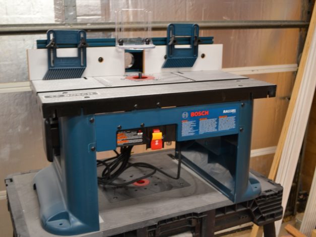 Bosch Bench Top Router Table Review – Tools In Action – Power Tool Reviews