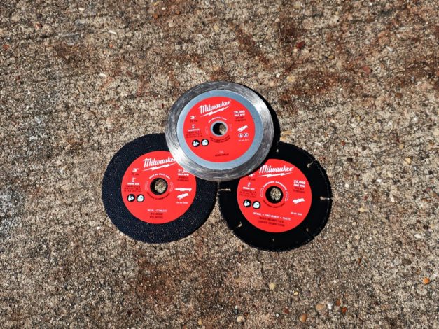 Milwaukee M12 Cut Off Tool Review – Tools In Action – Power Tool Reviews