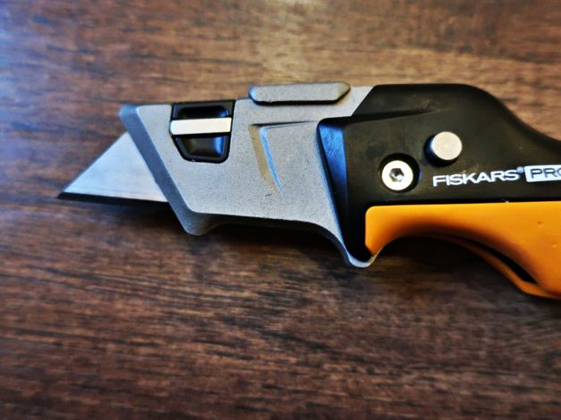 Fiskars Utility Knives Review – Tools In Action – Power Tool Reviews