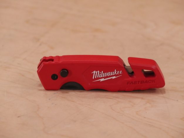 Milwaukee Fastback Knife – Tools In Action – Power Tool Reviews