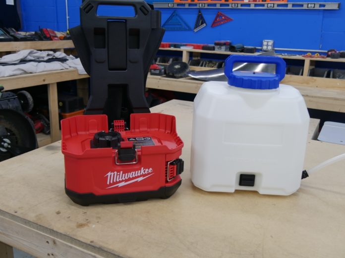Milwaukee Switch Tank – Water Tank – Tools In Action – Power Tool Reviews
