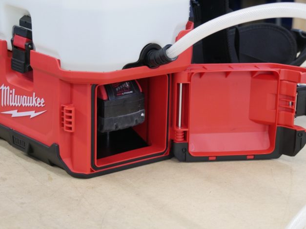 Milwaukee Switch Tank – Water Tank – Tools In Action – Power Tool Reviews