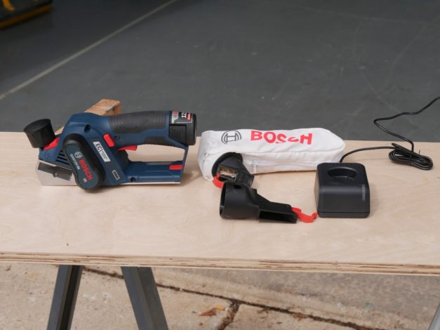 Bosch 12V Cordless Planer – Tools In Action – Power Tool Reviews