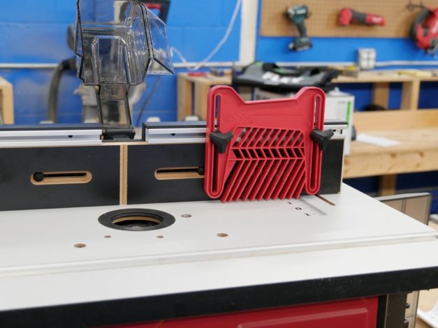 SKIL Router Table - Tools In Action - Power Tool Reviews