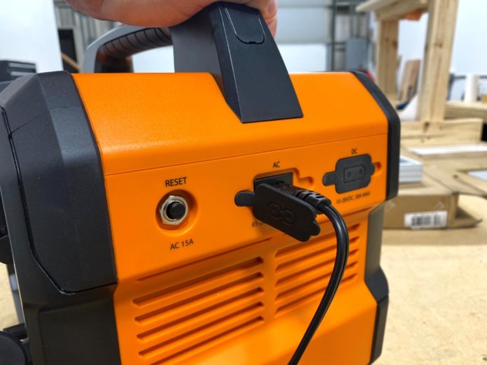 Generac GB1000 Portable Power Station – Tools In Action – Power Tool ...