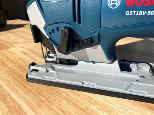 Bosch Cordless Jig Saw – Tools In Action – Power Tool Reviews